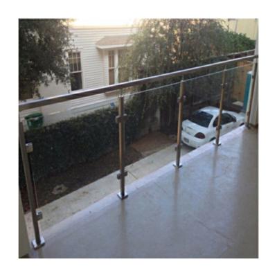 中国 Laminated glass fencing balcony wood fence interior glass balusters 販売のため