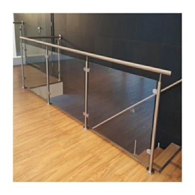 Cina Led glass railings patio deck railing fencing near me in vendita
