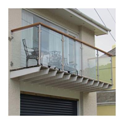Cina Clear glass handrail victorian balcony railings balusters in vendita