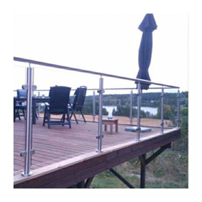Cina Float glass balusters frameless glass deck railing tempered glass deck railing in vendita