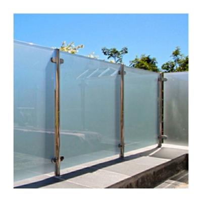 Cina 12mm glass railing roof guardrail system railing post system in vendita