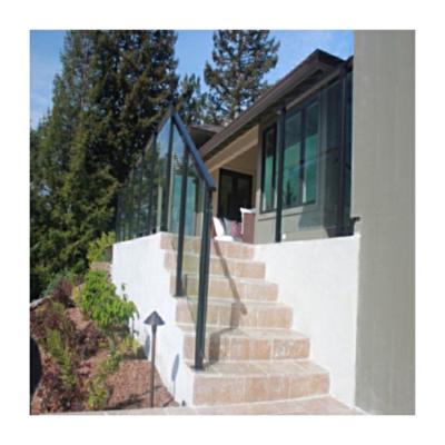 Cina Low iron glass fence stainless post front porch railing in balcony in vendita