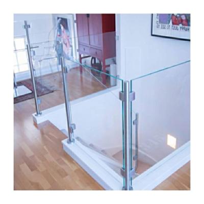 Cina Laminated glass fencing garden patio fence float glass ss steel railing in vendita