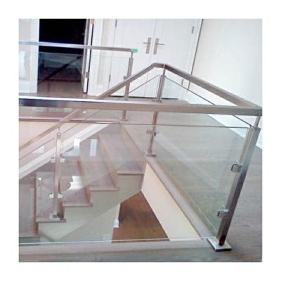 中国 Tinted glass railings patio fence affordable glass fencing 販売のため