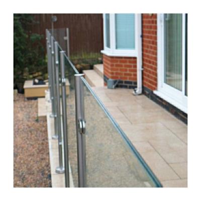 中国 AS NZS2208 glass guardrail concrete porch with railing indoor glass railing 販売のため