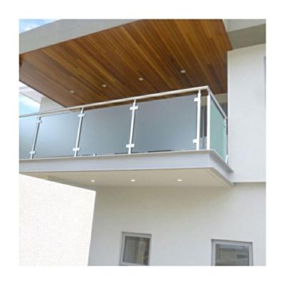 Cina Grey glass banister decorative balcony railing balustrade with timber handrail in vendita