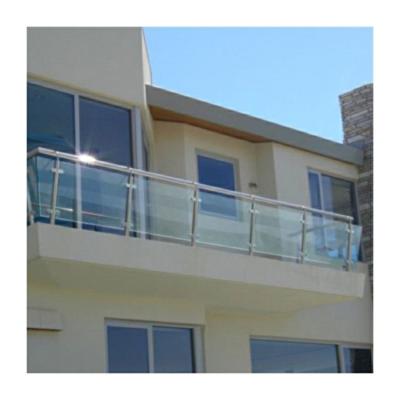 中国 Ultra clear glass railings white balcony railing stainless steel glass balustrade clamps 販売のため