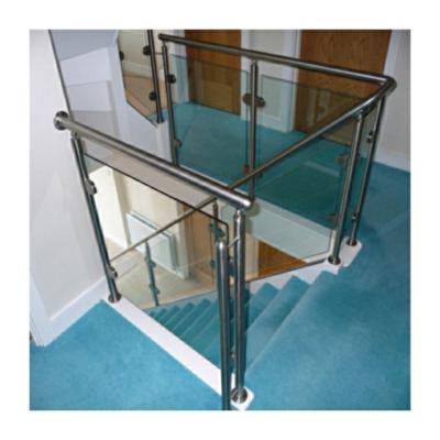 Cina Ultra white glass handrail exterior stair handrails balustrade top rail in vendita