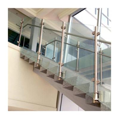 中国 Ultra white glass handrail exterior stair handrails balustrade top rail 販売のため