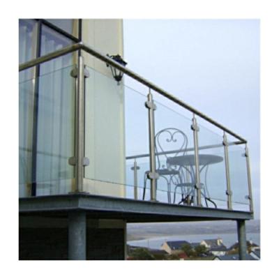 Cina CE EN 12150 glass balustrades curved balcony railing fencing brisbane in vendita