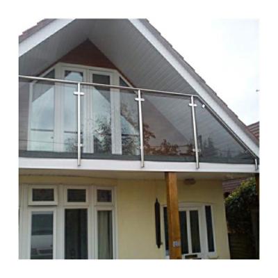中国 Pvb laminated glass railings custom balcony railing fence warehouse 販売のため