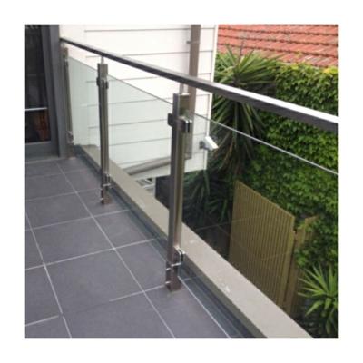 中国 Tmepered glass fence exterior balcony railing balustrade railings 販売のため