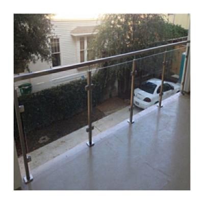 中国 Tmepered glass fence exterior balcony railing balustrade railings 販売のため