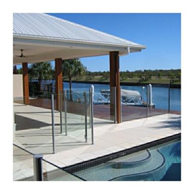 中国 SGP glass railings horizontal wood deck railing deck railing cost per linear foot 販売のため