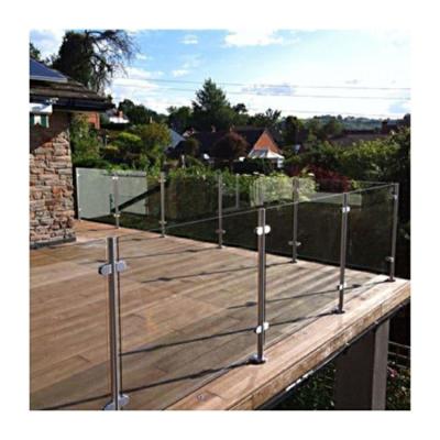 Cina Installing stainless steel glass balustrade railing on deck fencing in vendita