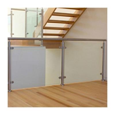 中国 Tmepered glass fencing paver patio railing post stainless cable railing 販売のため