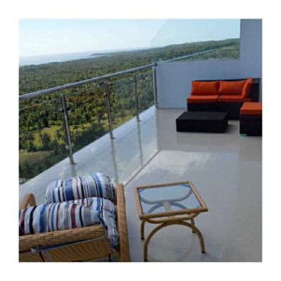 中国 2023 Laminated glass railings customize balcony balustrade railing fence 販売のため
