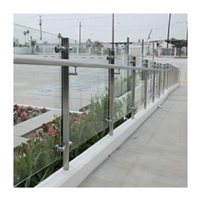 Cina EN12543 glass fence hand railing for front porch railing price per foot in vendita