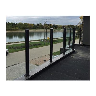 Cina Aluminum guardrail modern glass railing style glass and aluminium balustrades in vendita