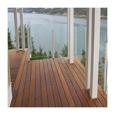 Cina Aluminum pool fence for sale seamless glass railing model u channel aluminum glass railing in vendita