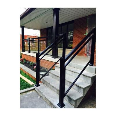 Cina Powder coated aluminum deck railing balcony steel railing with glass factory aluminium and glass railing in vendita