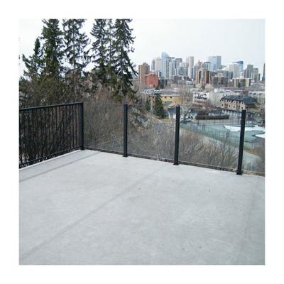 Cina Verandah railings aluminum frameless glass balustrade for decking factory led glass railing aluminum u channel in vendita