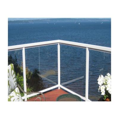 Cina Aluminum railings for steps garden glass balustrade model aluminum glass balcony railings in vendita