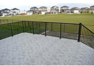 Cina Modern Aluminum Glass Railing Customizable Unique Space WA-RAL4117 in vendita