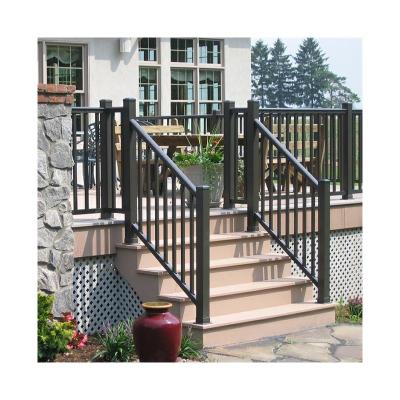 Cina Stylish and Safe Aluminum Balusters Deck Aluminium Porch Railing Fence in vendita