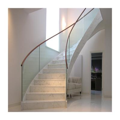 Cina Wood treads half circle stairs design Trinidad and Tobago deck with curved stairway in vendita