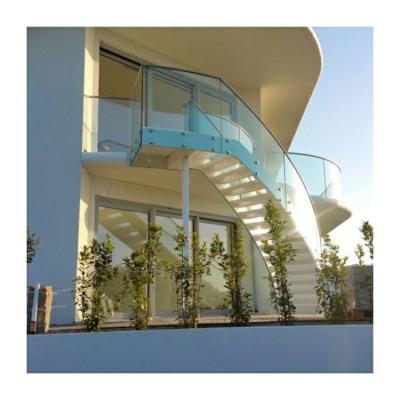 Cina Timber wood steps curved bottom stair Windsor curved stairway banister in vendita