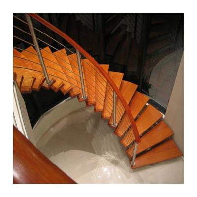 Cina Tread Curved Wooden Staircase At Bottom Customized Modern Arc Stair in vendita