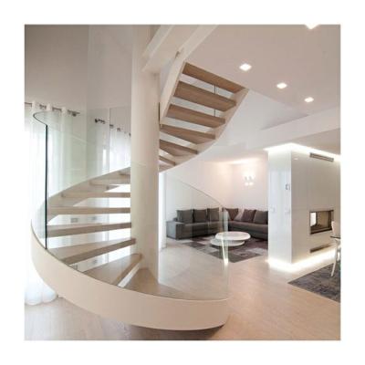Cina Factory seller solid wood step stair outdoor spiral staircase in vendita