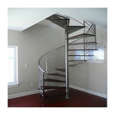 Cina Factory direct wood stairs luxury used in small space spiral staircase in vendita