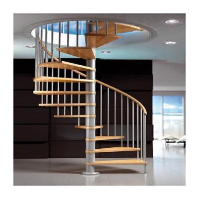 Cina Central stringer rubber wood tread use stainless steel spiral staircase in vendita