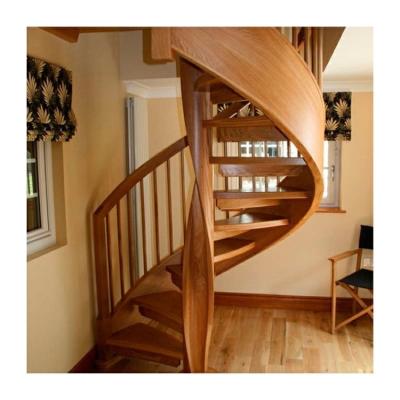 Cina Steel stringer rubber wood stair parts best selling spiral staircase in vendita