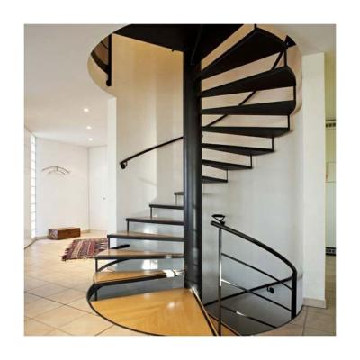 Cina Factory sale stairs steel wooden tread internal spiral staircase in vendita
