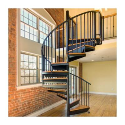 Cina Factory price wooden tread stairs design matte spiral staircase in vendita