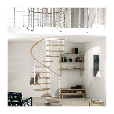 Cina Round ladder walnut stair tread steel outdoor spiral staircase in vendita