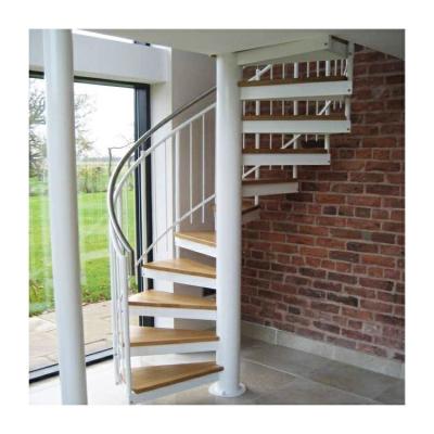 Cina Central post stringer wood tread stairs office spiral staircase in vendita
