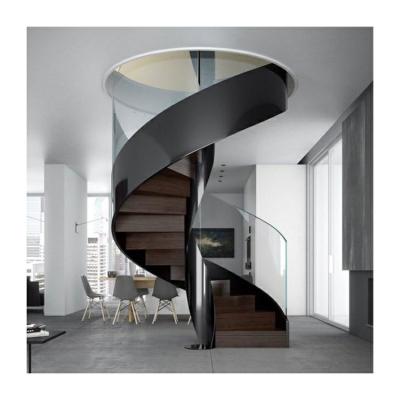 Cina Made in China wood materials step stair newel post spiral staircase in vendita