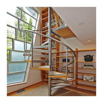 Cina Design for sale indoor spiral staircase with oak treads mordern spiral stairs in vendita