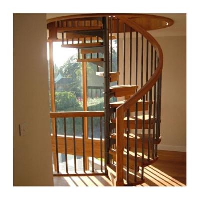 Cina Factory direct sales spiral staircase with wood tread custom made prefabricated spiral stairs in vendita