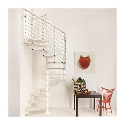 Cina Factory direct sales spiral staircase with wood tread custom made prefabricated spiral stairs in vendita