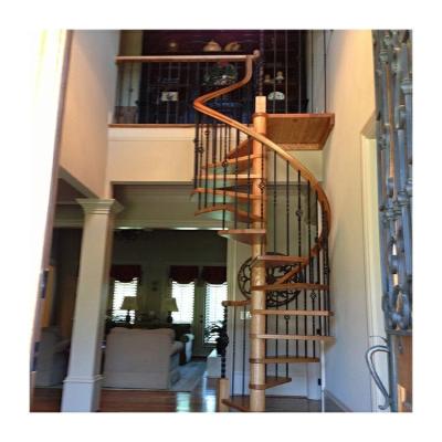 Cina General direct sales crystal glass spiral stairs oak wood tread indoor spiral staircase in vendita