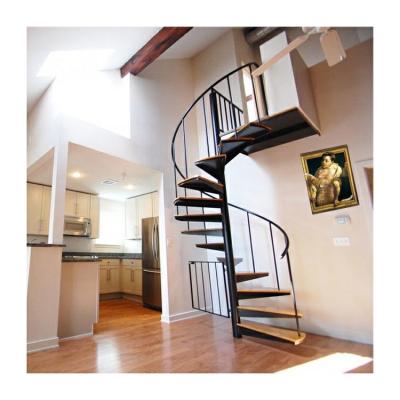 Cina Single stringer teak spiral wooden staircase modern indoor spiral stairs in vendita
