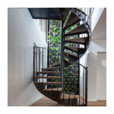 Cina Uesd in office indoor diy glass spiral stair wooden steps spiral staircase in vendita