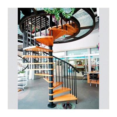 Cina Made in China white carbon steel spiral stairs wood stairs spiral staircase in vendita