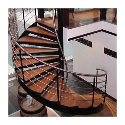 Cina China factory spiral design wood staircase spiral stairs in vendita