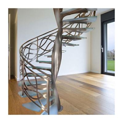 Cina Manufacturer decorative circle stairs spiral stair glass steps in vendita